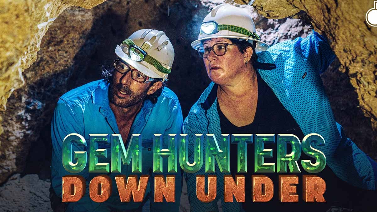 Watch "GEM Hunters Down Under" here on TV Catchup Australia